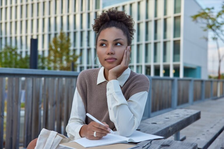 Stop brooding: How to free yourself from negative thoughts